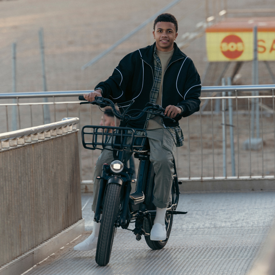 Le meilleur vélo électrique cargo biplace compact Elwing Ritmic Duo